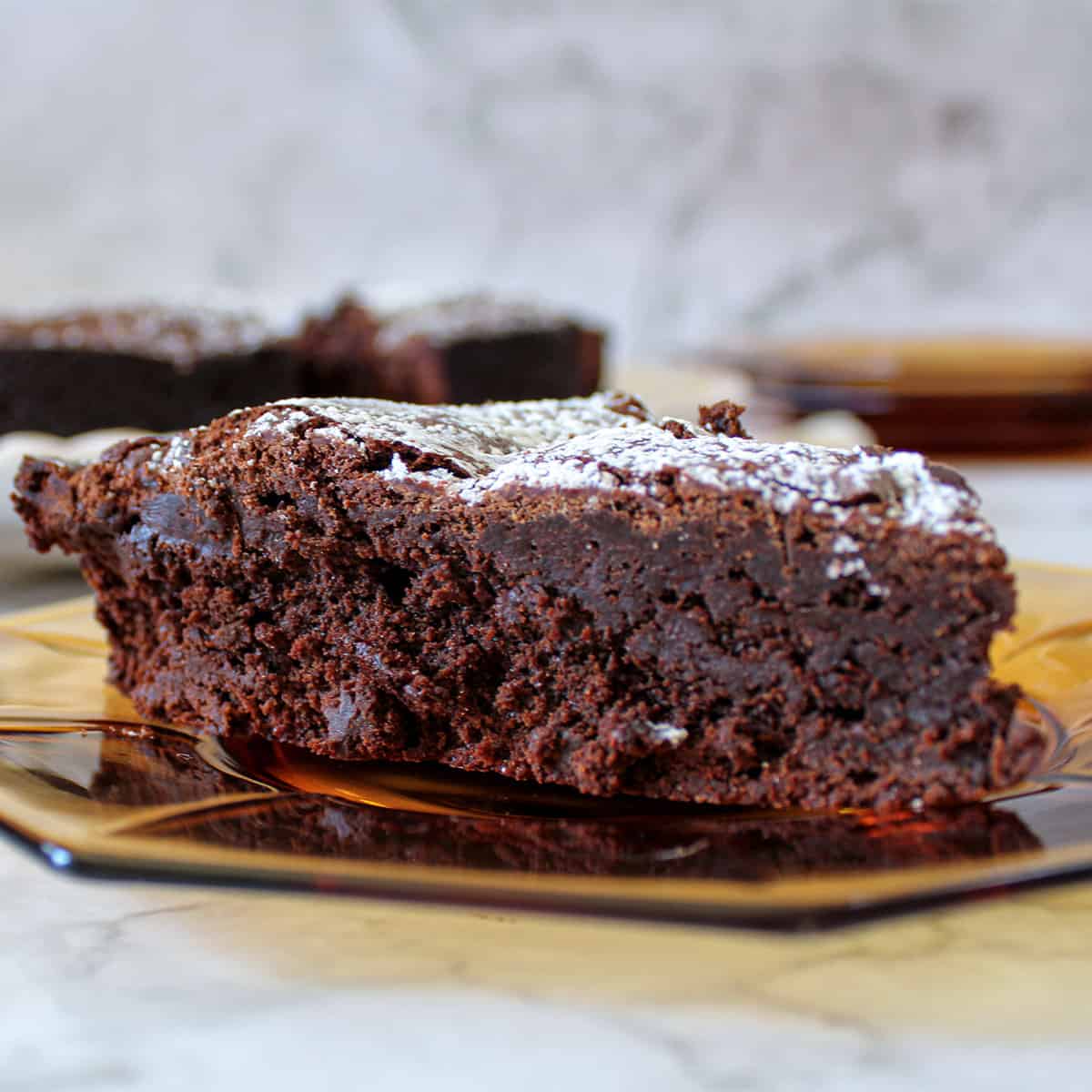 Passover Flourless Chocolate Cake | Crisp and Crumble