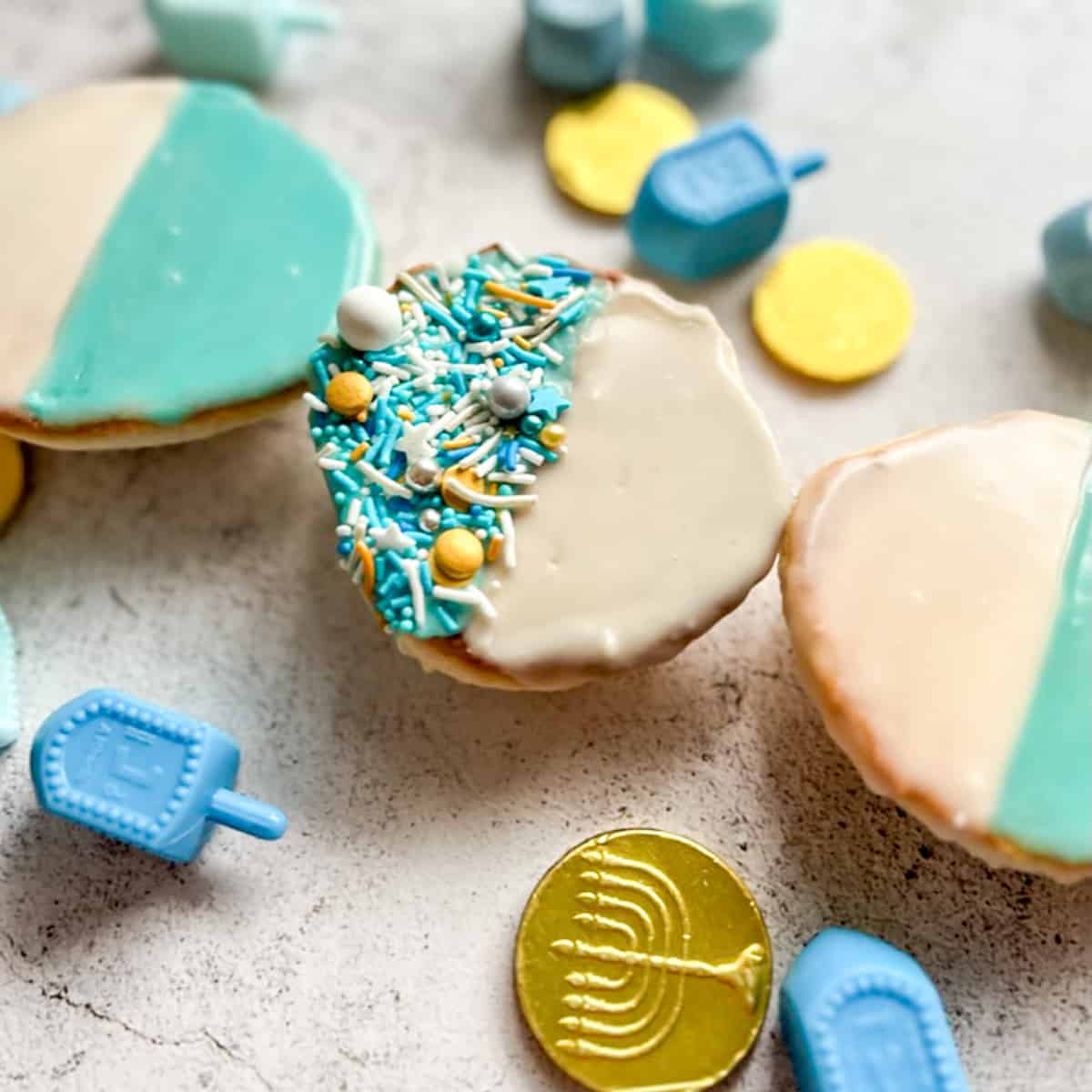 Hanukkah Blue and White Cookies | Crisp and Crumble