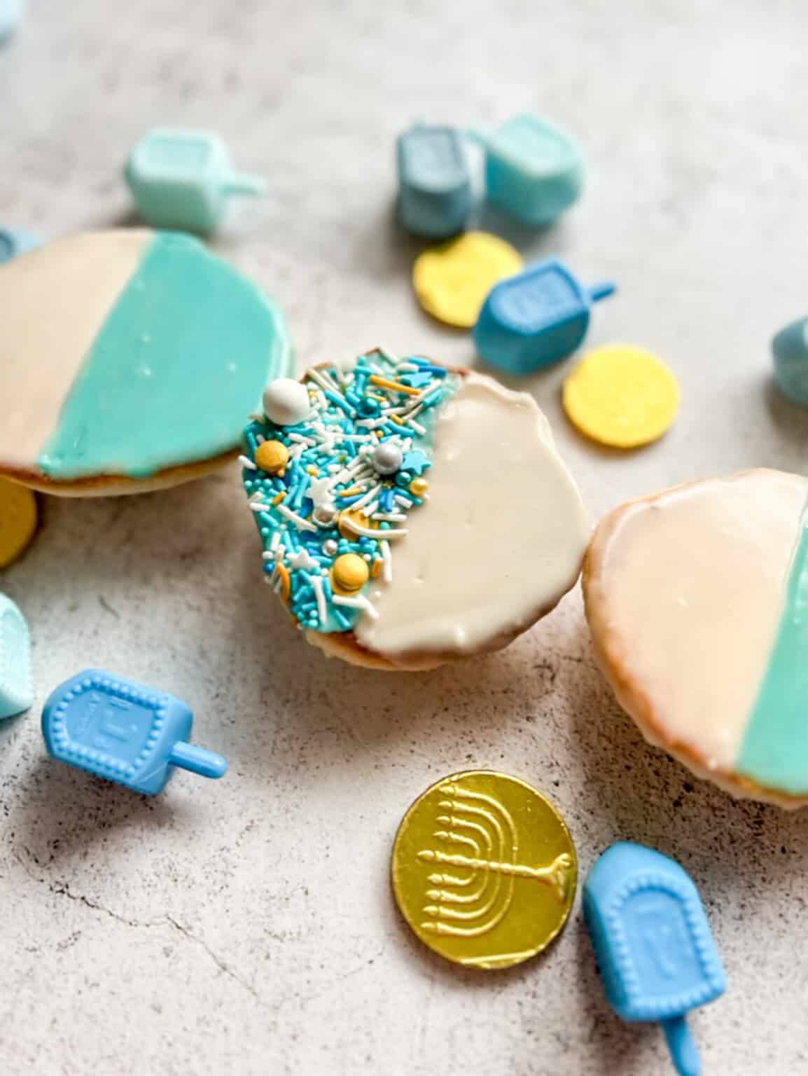 Hanukkah Blue and White Cookies | Crisp and Crumble