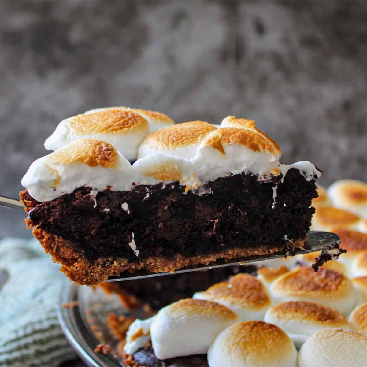 S'mores Brownie Pie | Crisp and Crumble