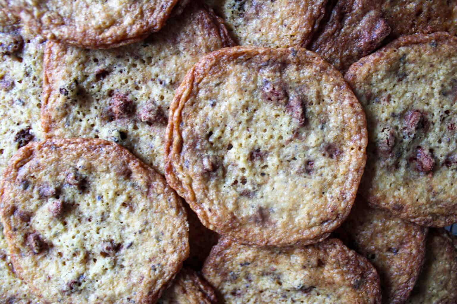 Thin and Crispy Chocolate Chip Cookies | Crisp and Crumble